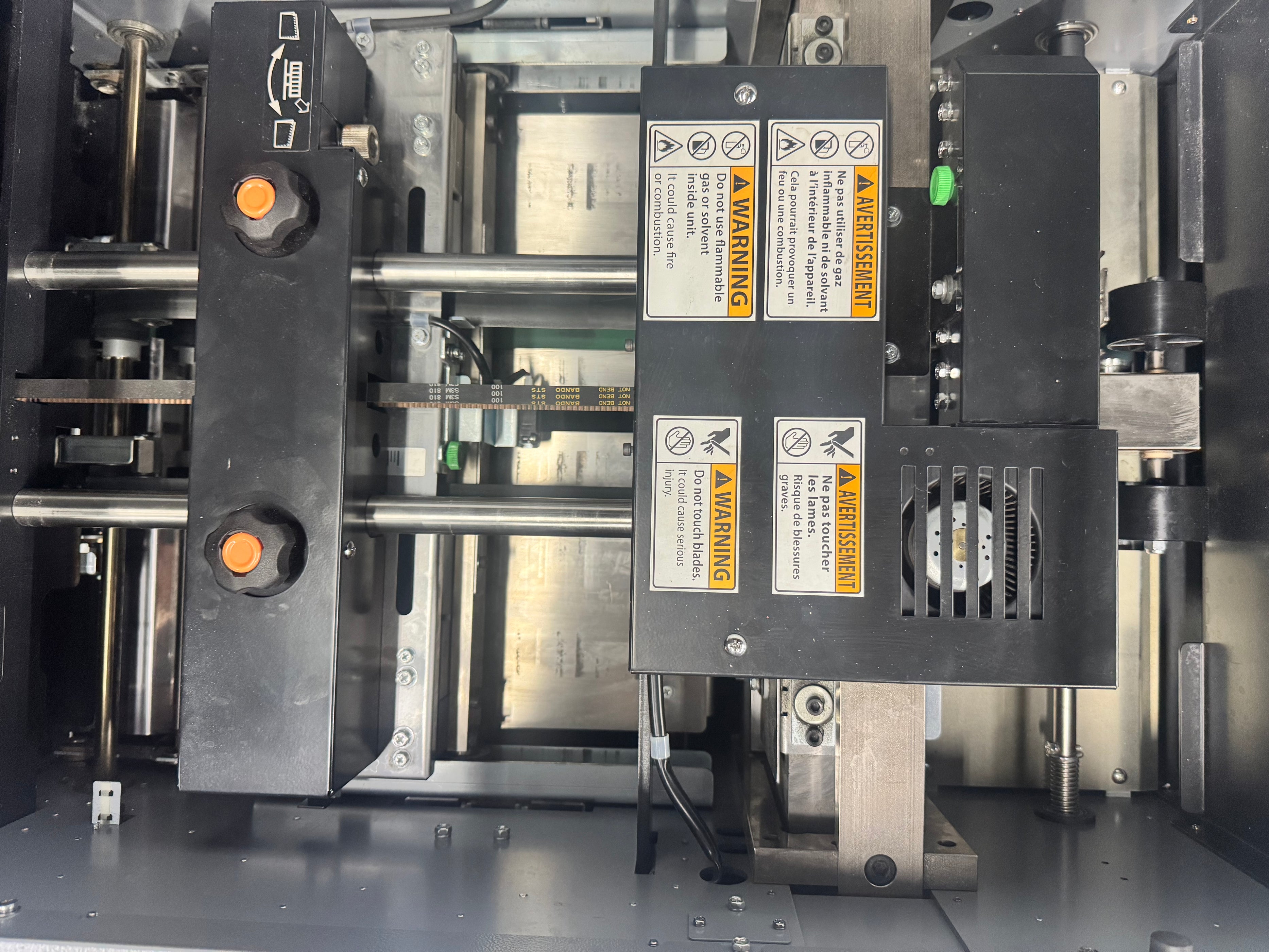 Duplo 600i Booklet System with Intelligent Feed Collator and 2-Knife T ...